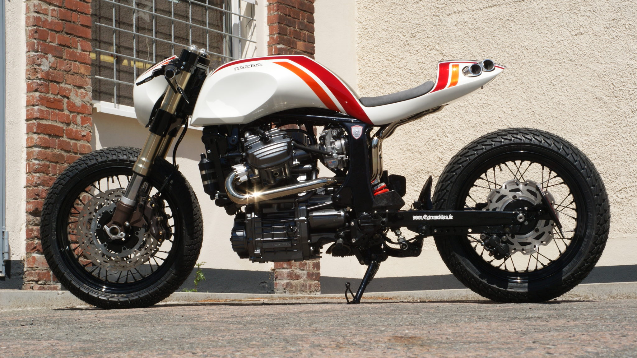 Tankumbau Honda CX 500 - extremebikes